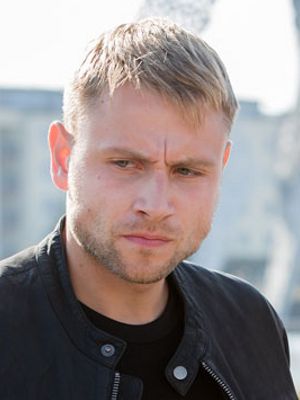 Foto de Max Riemelt - Poster Max Riemelt - Foto 56 de 111 - AdoroCinema