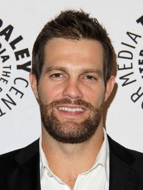 Geoff Stults - AdoroCinema
