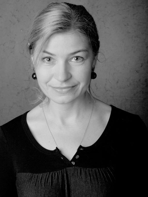 Elena Nesterova - AdoroCinema