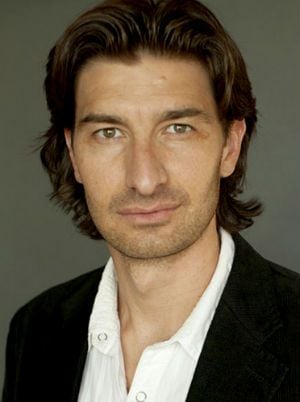 Jaco Booyens - AdoroCinema