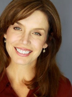 Megan Gallagher - AdoroCinema