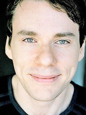 Jason Axinn - AdoroCinema