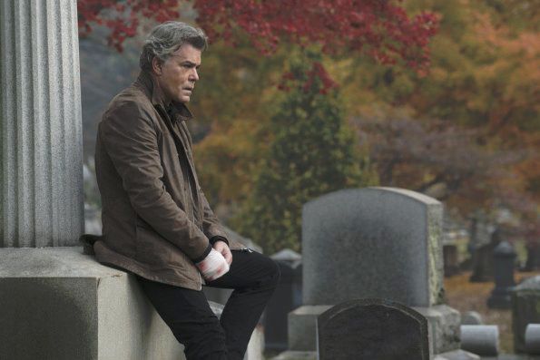 Shades of Blue : Shades of Blue : Fotos Ray Liotta - 147 no 242 ...