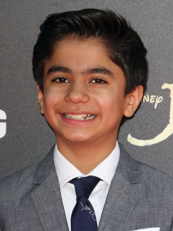 Neel Sethi - AdoroCinema