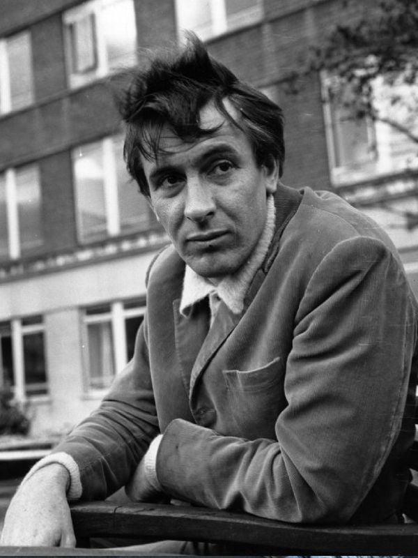 Robert Stephens - AdoroCinema