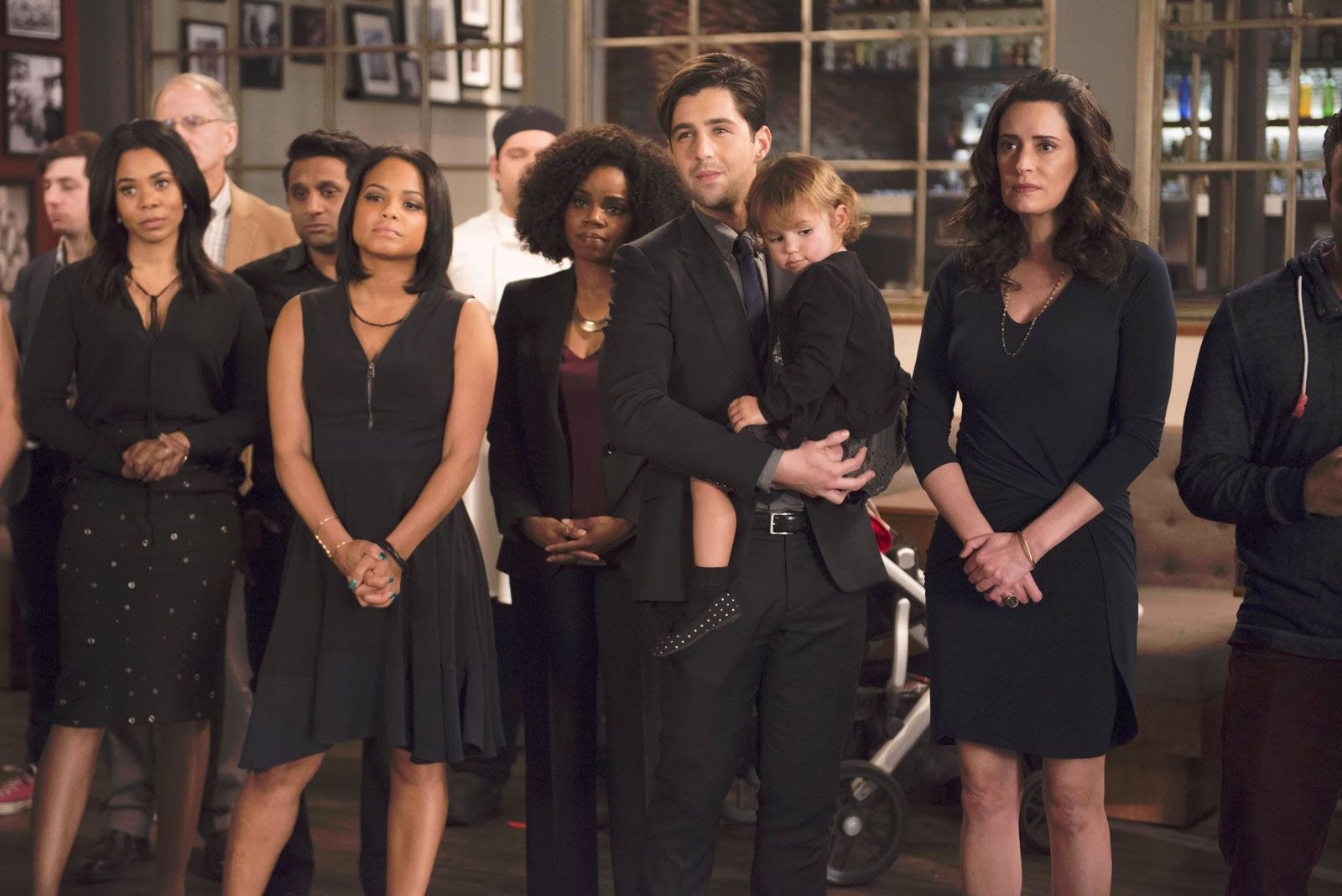 Grandfathered : Grandfathered : Fotos Regina Hall, Josh Peck, Christina ...