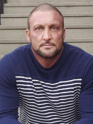 Rob Fuller - AdoroCinema