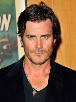 Victor Browne - AdoroCinema