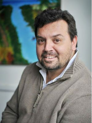 Jon Bell - AdoroCinema