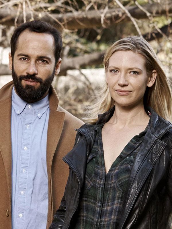 Pôster Secret City - Pôster 2 no 2 - AdoroCinema