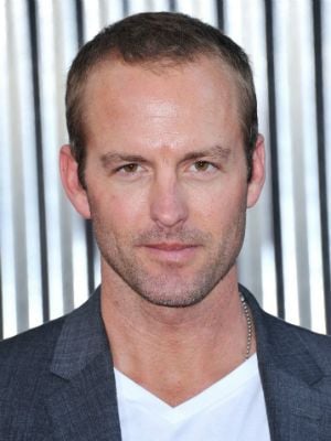 Gunner Wright - AdoroCinema