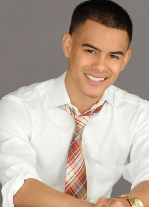 Julian Works : Filmografia - AdoroCinema