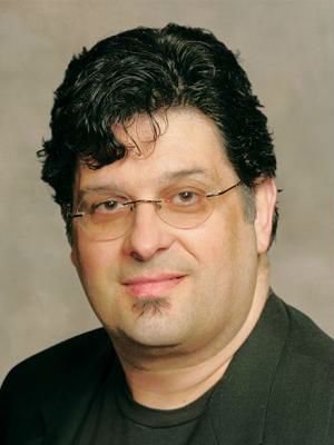 Russell Calabrese - AdoroCinema