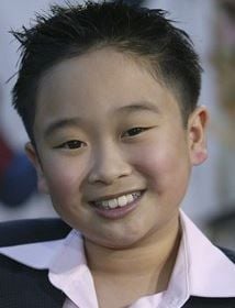 Andrew Vo - AdoroCinema