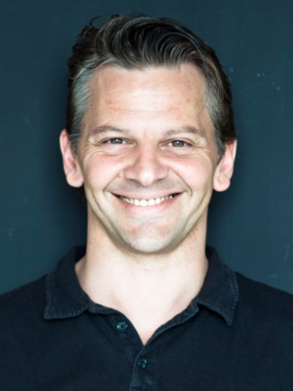 Yvon Martin - AdoroCinema