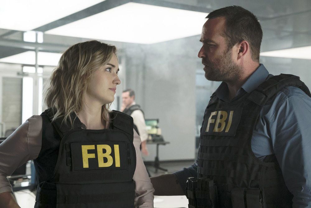 Foto de Ashley Johnson - Blindspot : Fotos Sullivan Stapleton, Ashley ...