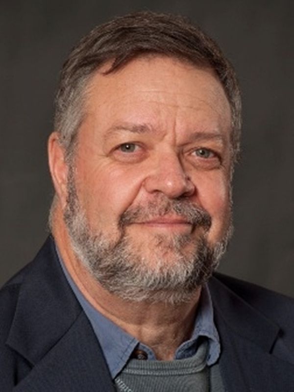 Russel Savadier - AdoroCinema