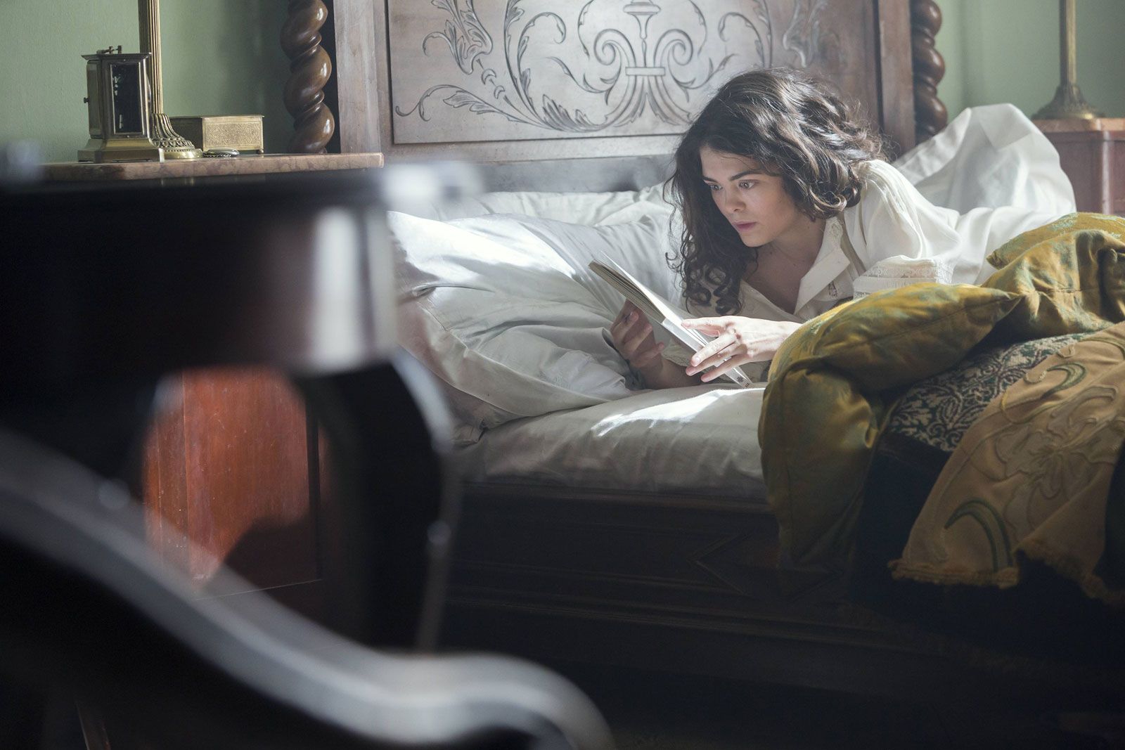 Genius : Genius : Fotos - 69 no 79 - AdoroCinema