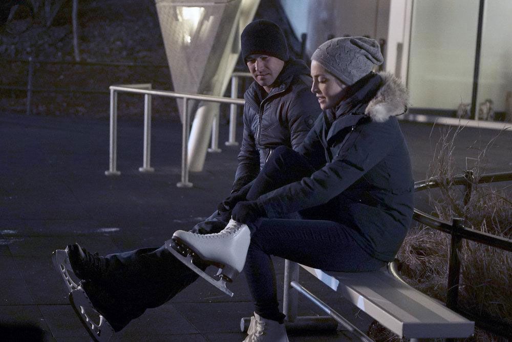 Chicago Fire : Chicago Fire : Fotos Taylor Kinney, Charlotte Sullivan ...