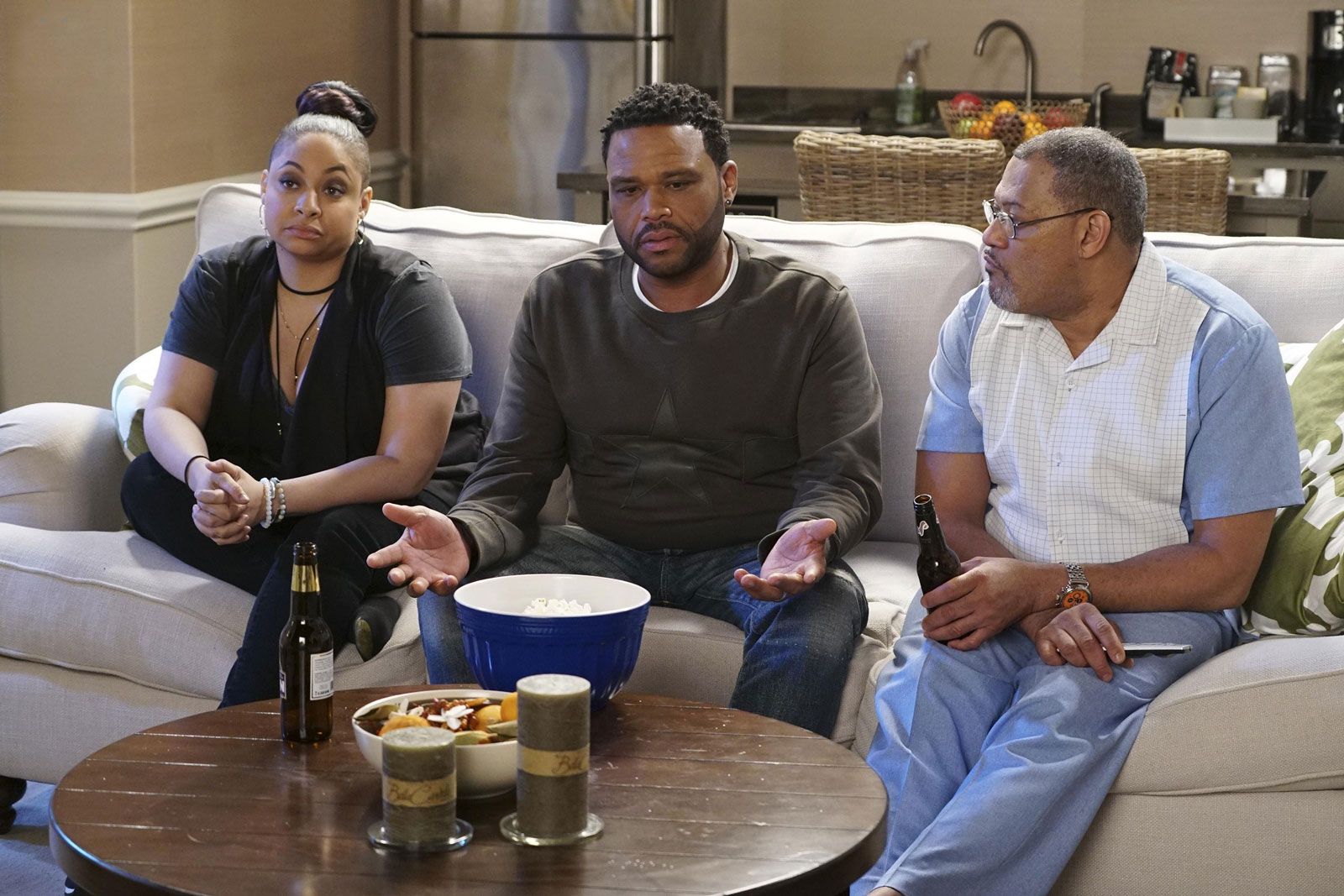 Black-ish : Black-ish : Fotos Laurence Fishburne, Raven-Symoné, Anthony ...