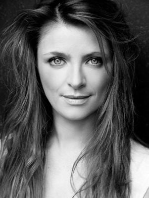 Amber McMahon - AdoroCinema