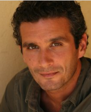 Xander Bailey - AdoroCinema