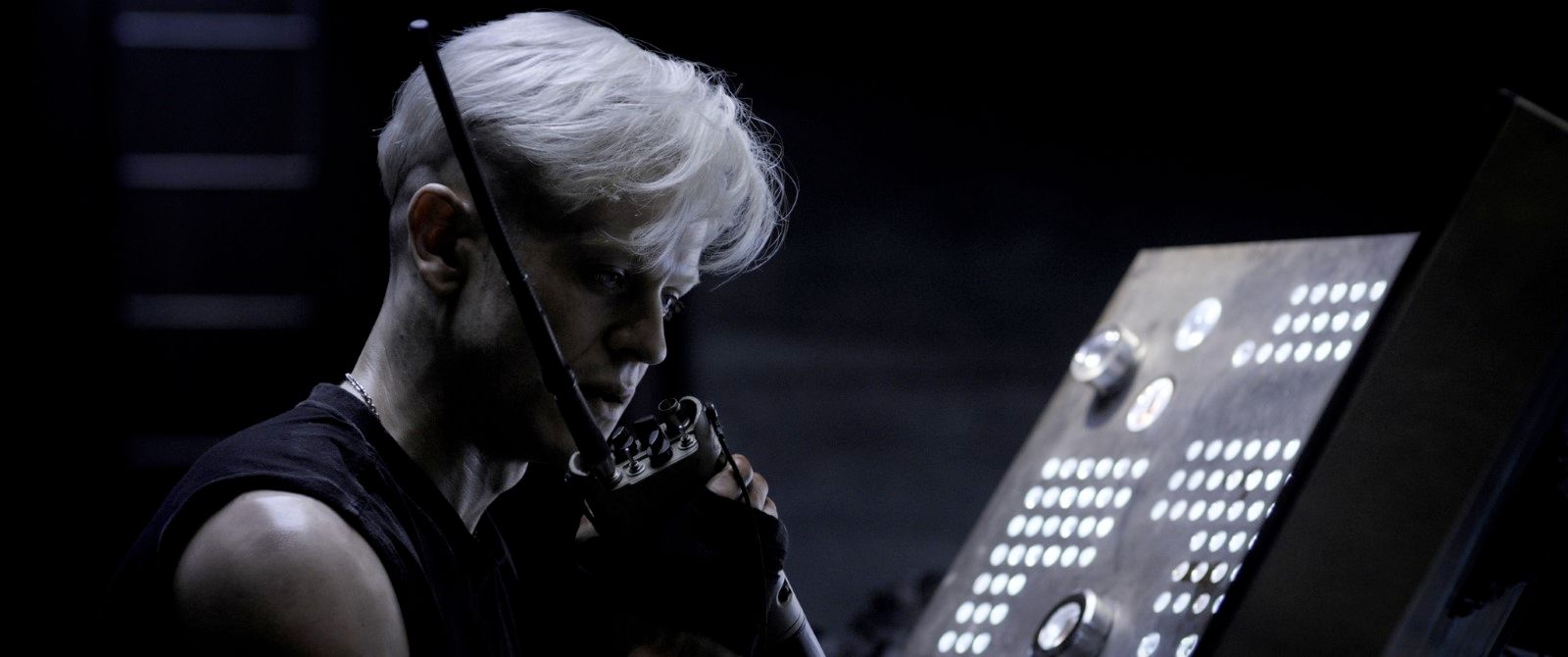 Foto do filme SUM1: O Soldado da Resistência - Foto 13 de 32 - AdoroCinema