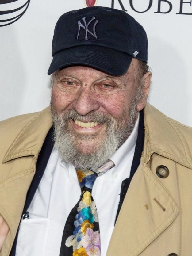 Chuck Low - AdoroCinema