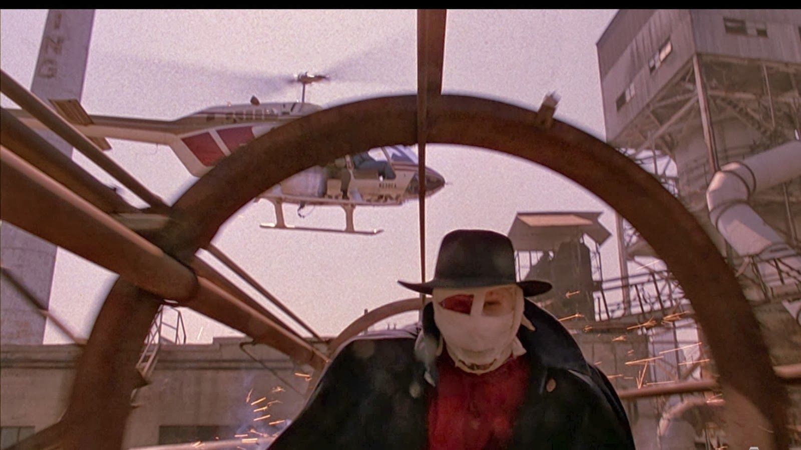 Foto de Liam Neeson - Darkman - Vingança Sem Rosto : Fotos Liam Neeson ...