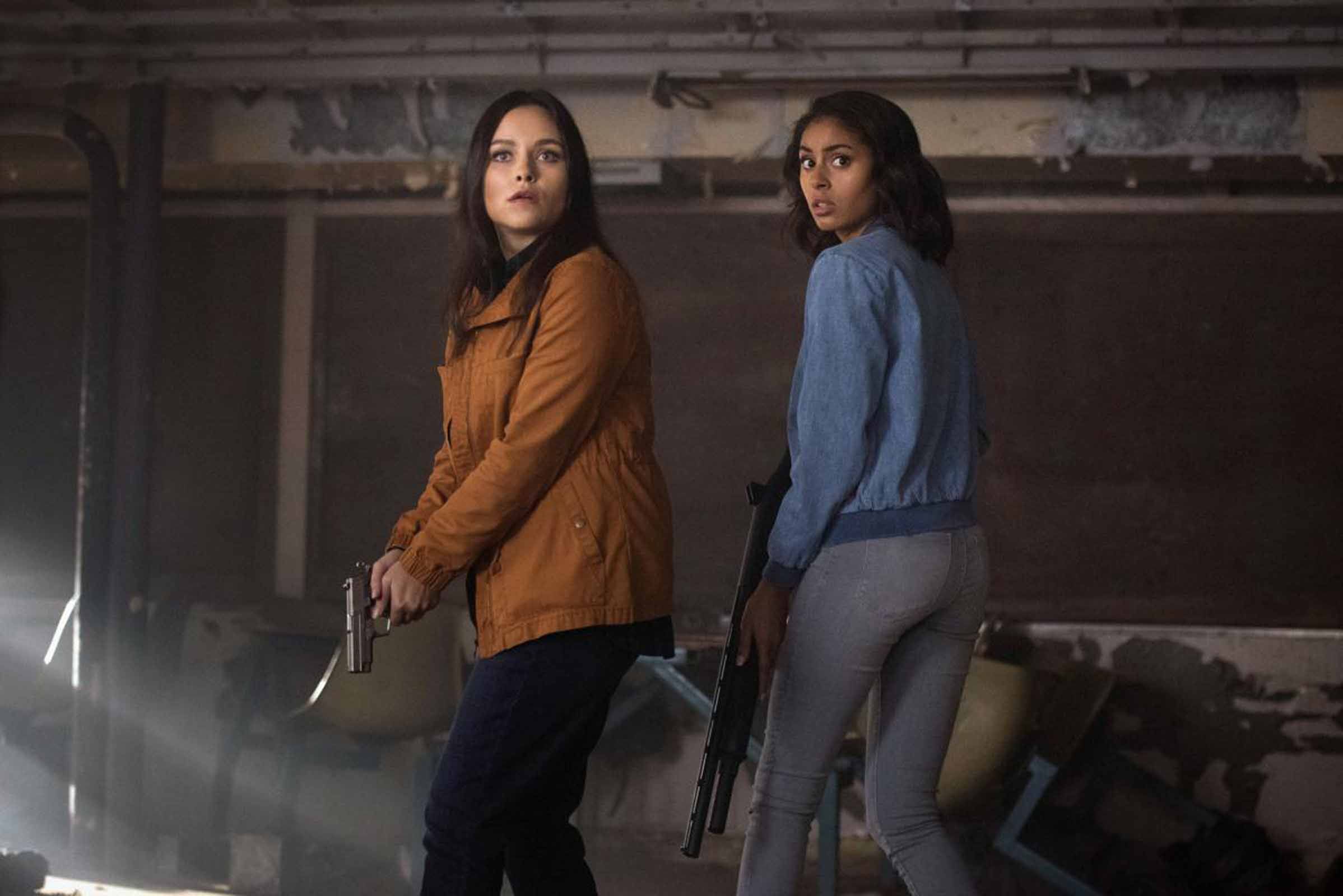 Foto de Clark Backo - Supernatural : Fotos Katherine Ramdeen, Clark ...