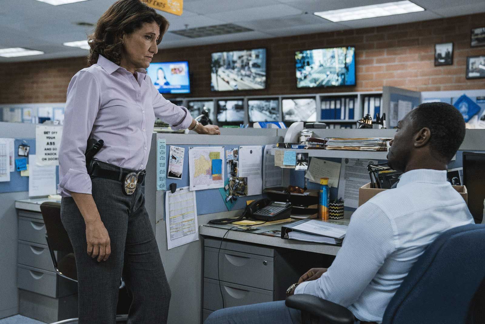 Bosch : Bosch : Fotos Amy Aquino - 63 no 73 - AdoroCinema