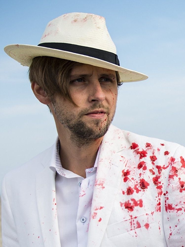 Mike Dwyer - AdoroCinema