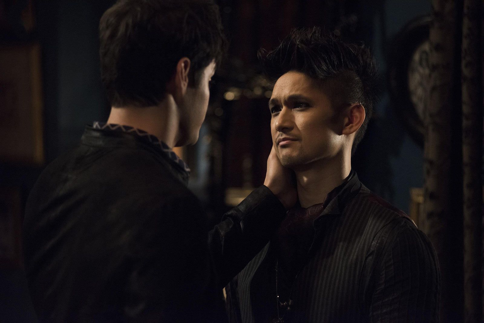 Shadowhunters : Shadowhunters : Fotos Harry Shum Jr. - 84 no 250 ...