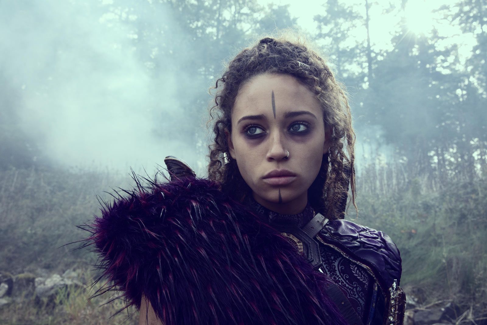 Foto de Ella-Rae Smith - Into the Badlands : Fotos Ella-Rae Smith ...