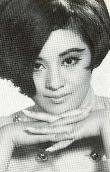 Lily Ho - AdoroCinema