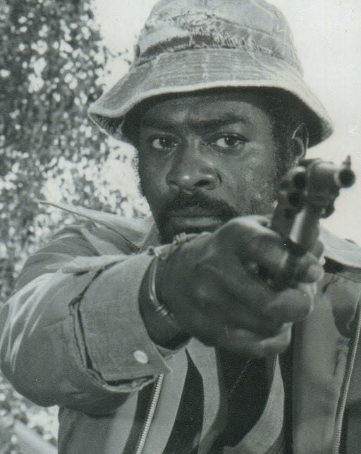 Ed Bernard - AdoroCinema