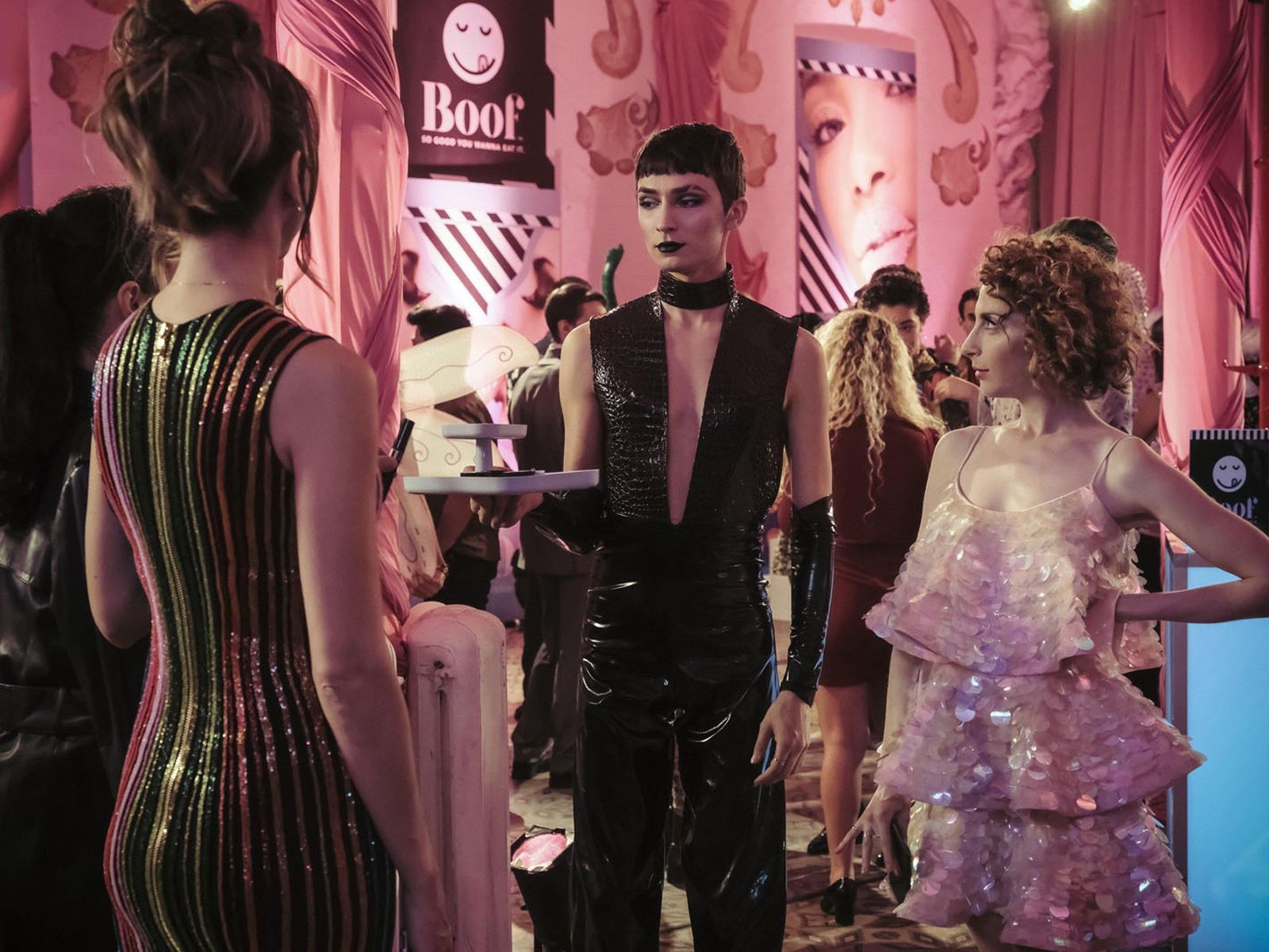 Younger : Younger : Fotos Molly Kate Bernard, Jesse James Keitel - 43 ...