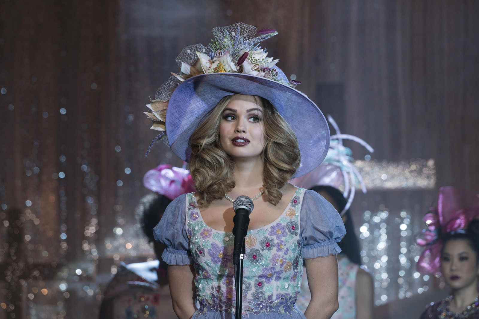 Insatiable : Insatiable : Fotos Debby Ryan - 34 no 34 - AdoroCinema