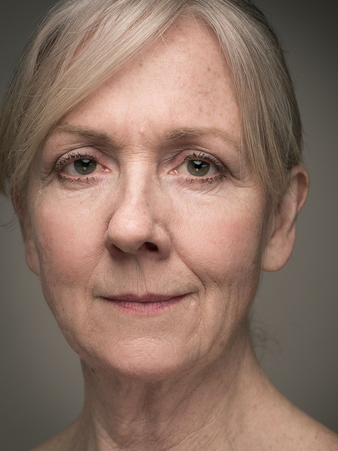 Liz Crowther - AdoroCinema