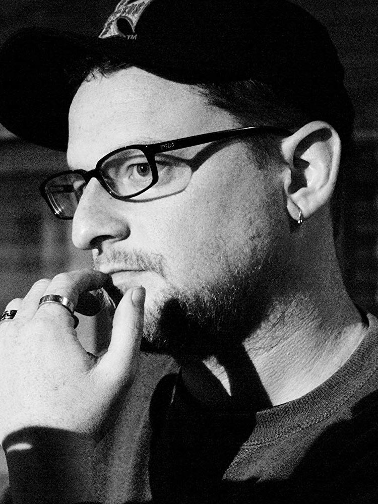 Robert Conway (II) - AdoroCinema