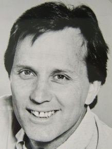 Tom Richards - AdoroCinema