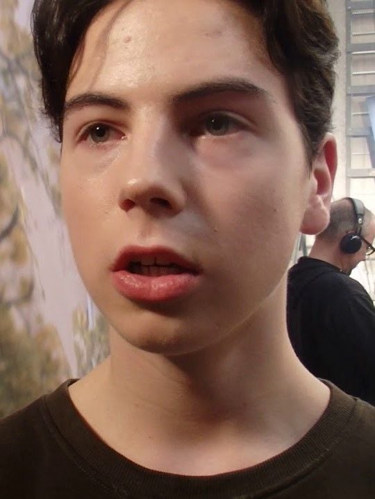 Amos Brotherus - AdoroCinema