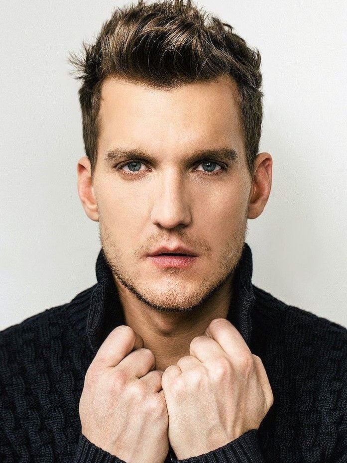 Scott Michael Foster - AdoroCinema