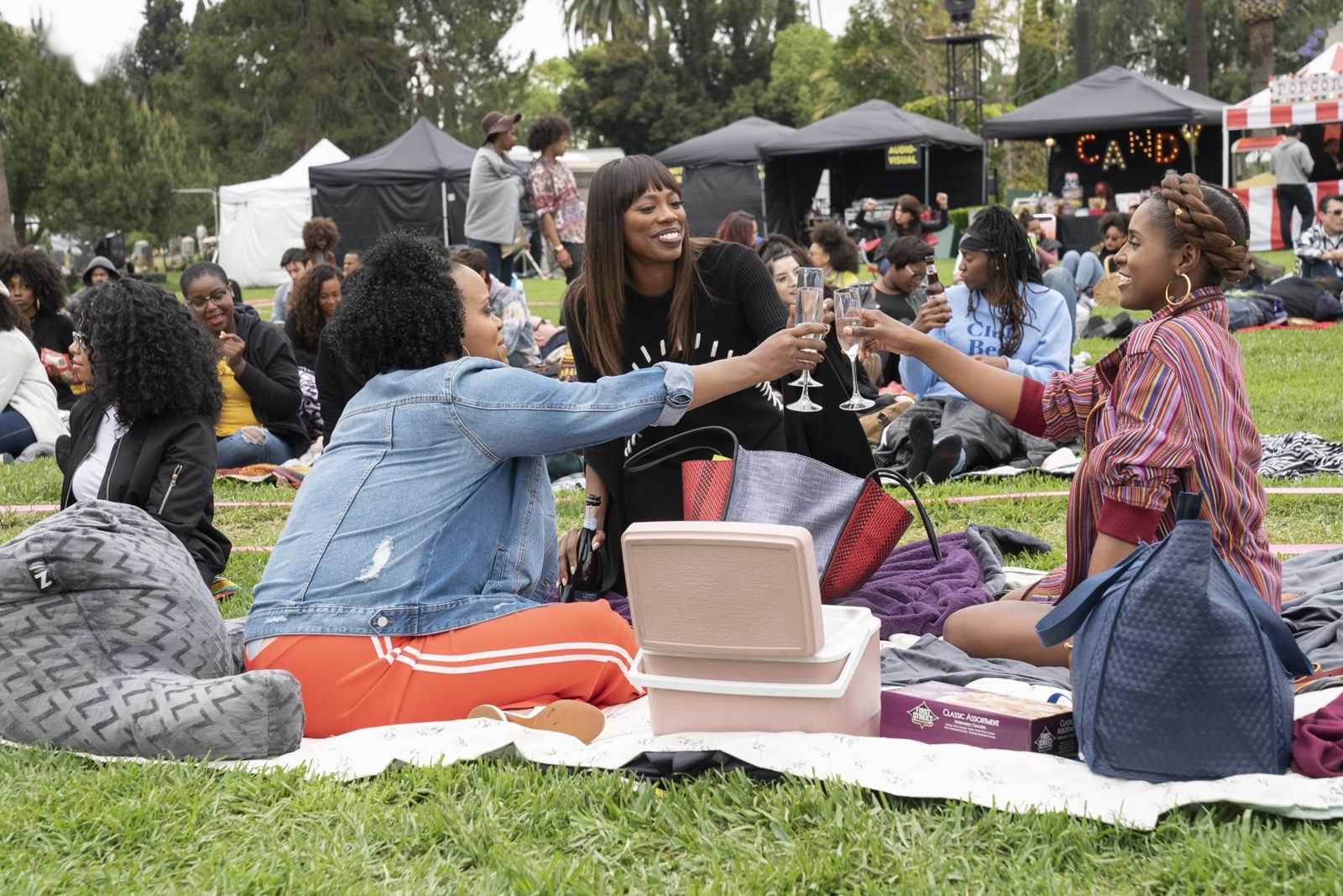 Insecure : Insecure : Fotos Issa Rae, Yvonne Orji, Natasha Rothwell ...