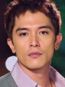 Roy Chiu - AdoroCinema