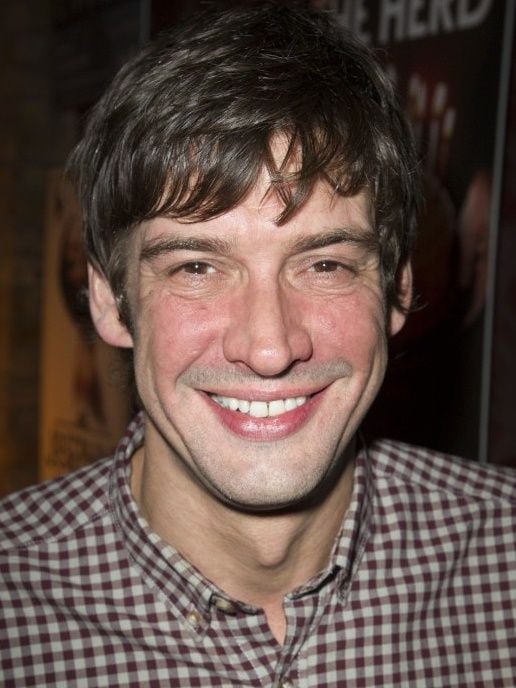 Adrian Bower - AdoroCinema