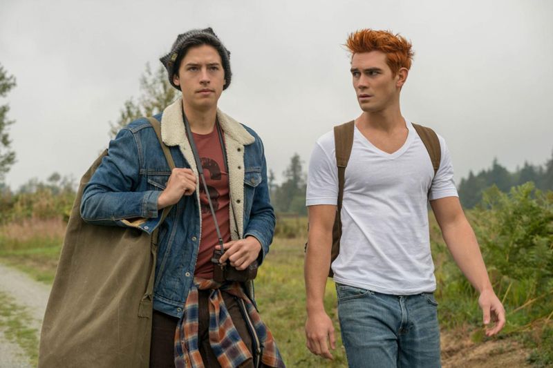 Riverdale : Riverdale : Fotos K.J. Apa, Cole Sprouse - 153 no 433 - AdoroCinema