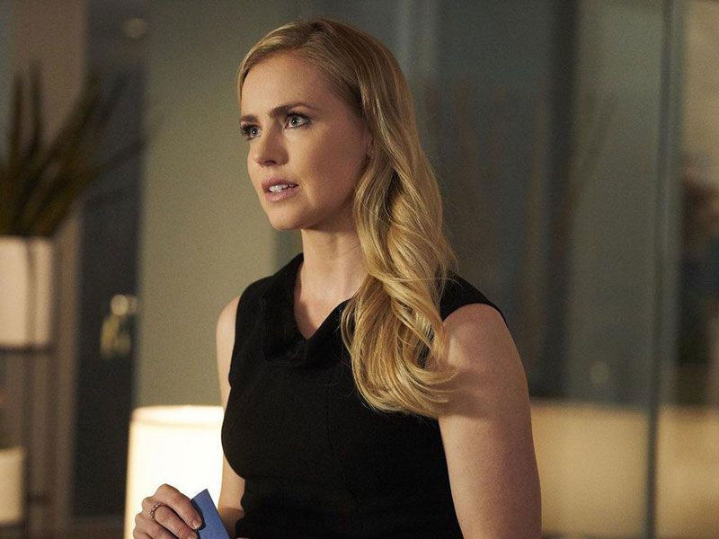 Suits : Suits : Fotos Amanda Schull - 104 no 636 - AdoroCinema