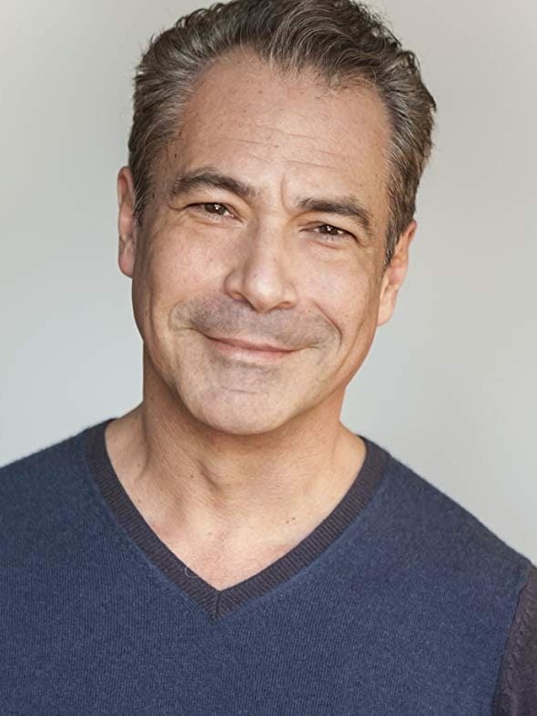 Gary Perez - AdoroCinema