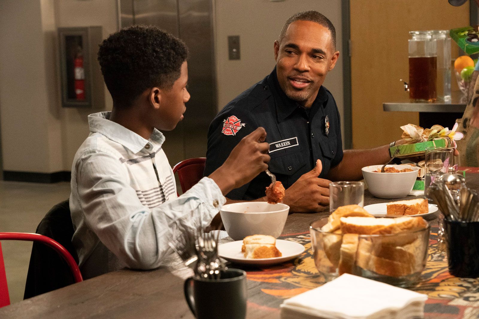 Station 19 : Station 19 : Fotos Jason George (II) - 143 no 230 ...